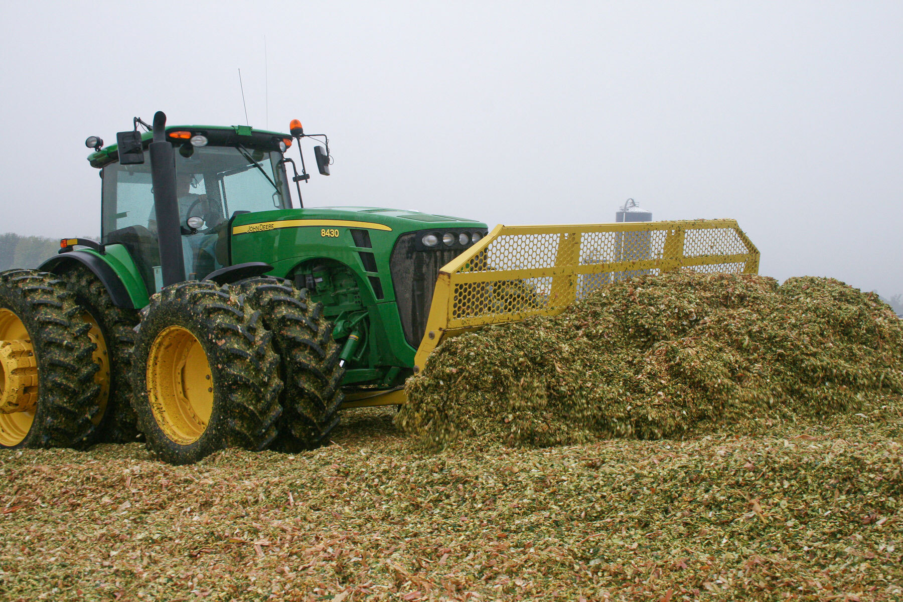 4600/5700 « Bulldozer Blades - Engineered Tough with Intelligent Design